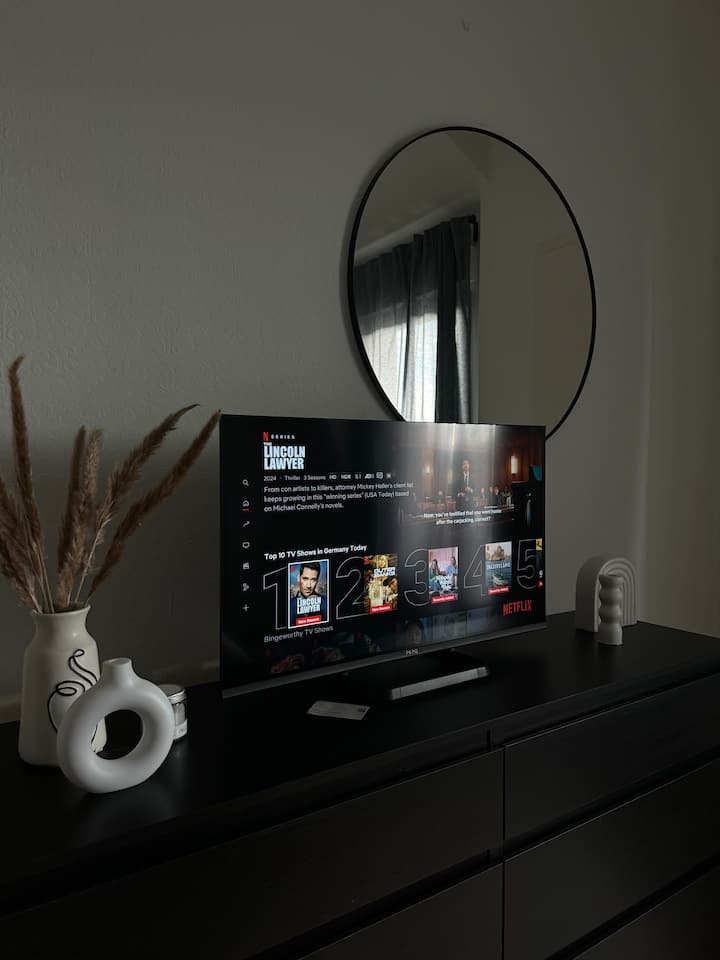 Comfortable Room With Wifi And Netflix - Düsseldorf