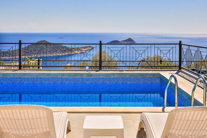 Deniz Manzaralı Balayı Villası - Kalkan