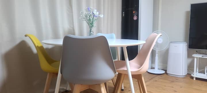 몸만와~동성로#반월당#교동#서문시장#이월드#무료주차~스타일러~공기청정기~식기살균기~비데~ - Daegu