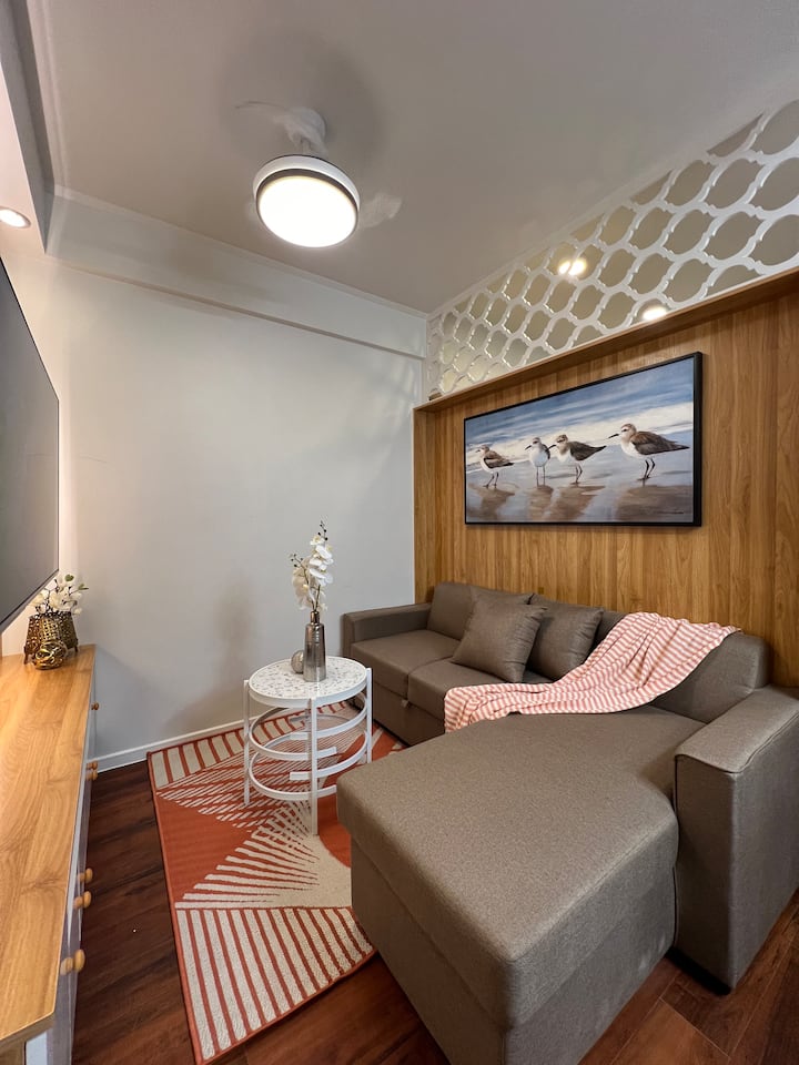 Tranquil Nest Ivory Residences Unit 610 - Philippines