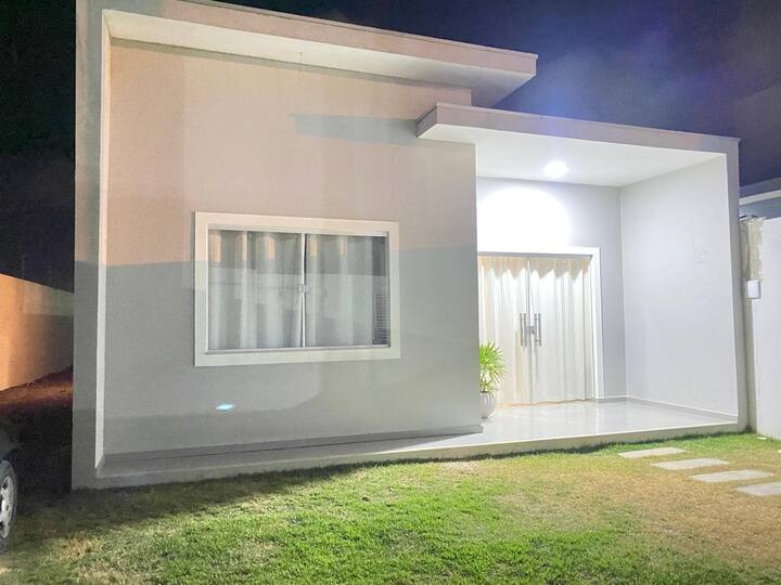 Casa Agradável Com Piscina - Prado, Brazil