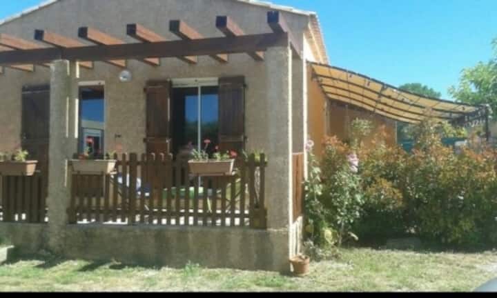 Maison 5
Personnes Avec Jardin - Valensole