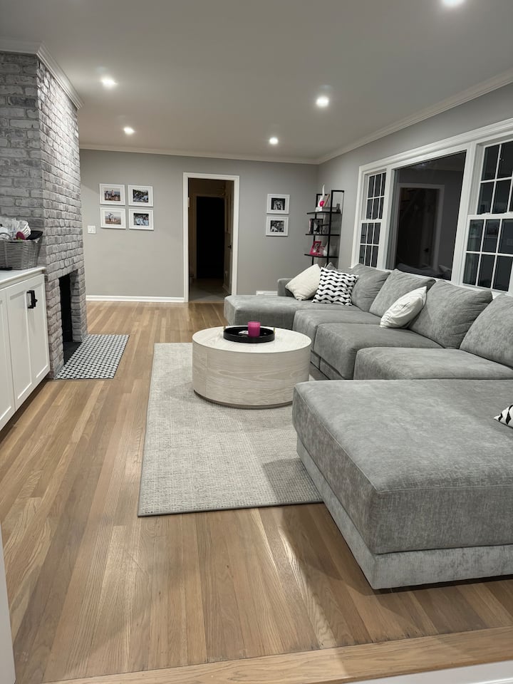 4-bedroom Retreat In Stamford (1hr From Nyc)! - Stamford, CT