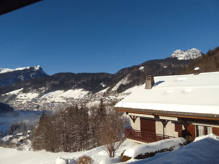 Studio Montagnard Avec Terrasse Ensoleillée - Le Grand-Bornand