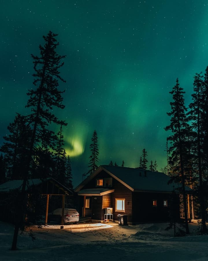 Villa Lumila. Tunnelmallinen Moderni Mökki - Ruka