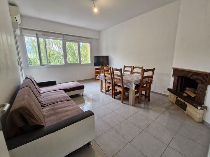 Appartement Lumineux Avec 3 Chambres - Florac