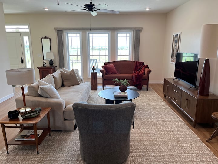 Carnahan Prairie House - Tuttle Creek Lake, KS