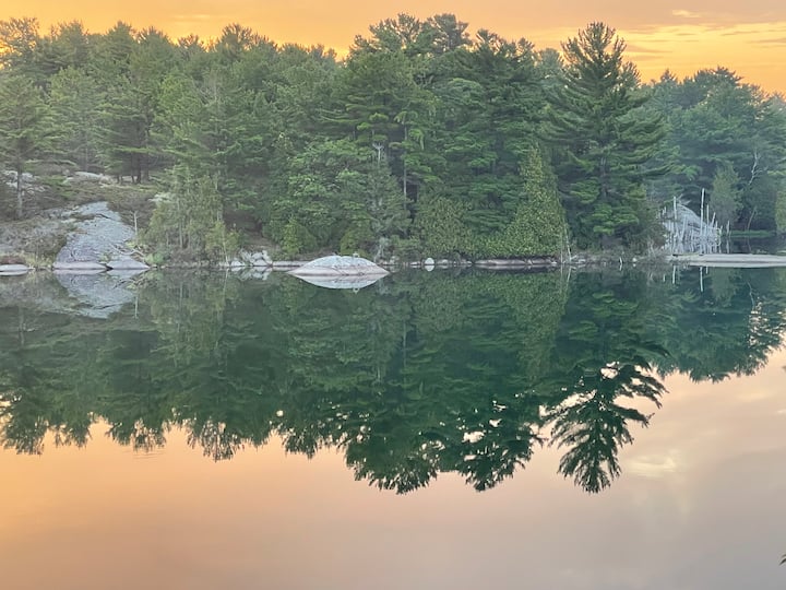 Oasis On The Bay - Caribou Cabin - Ontario