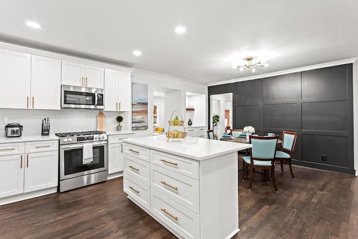 Enchanted Outdoor Oasis - Great Gathering Spot - Marietta, GA