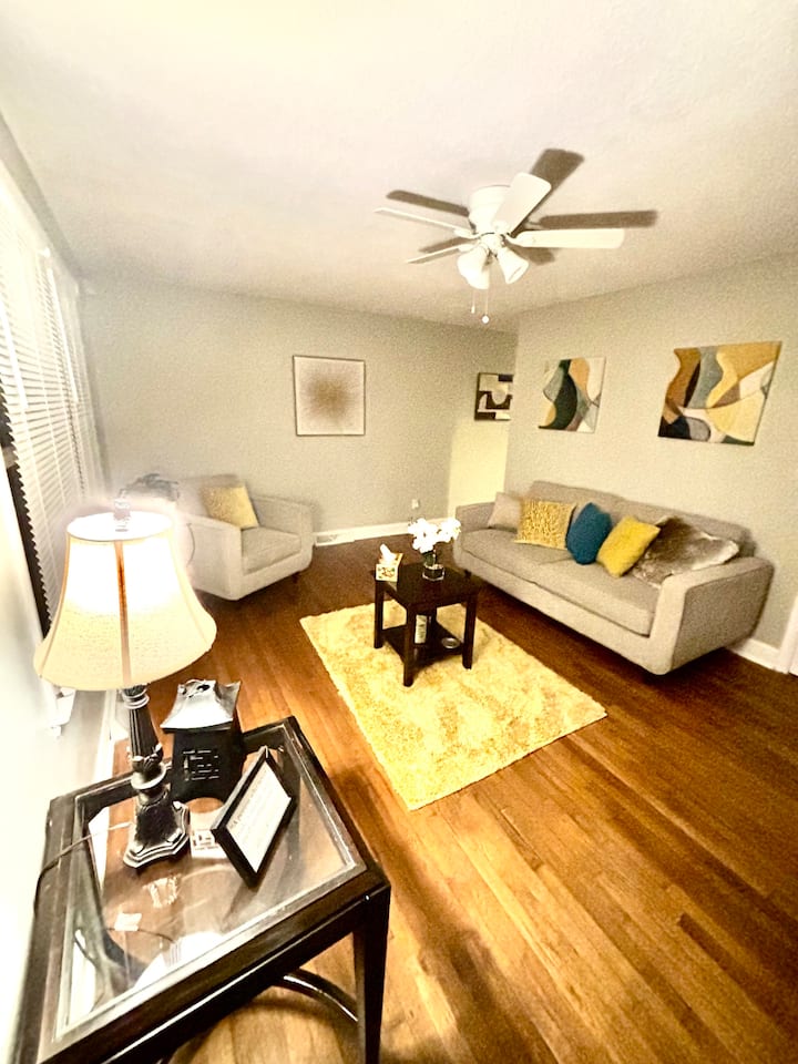 Comfy Home Away From Home! - Charlotte, NC