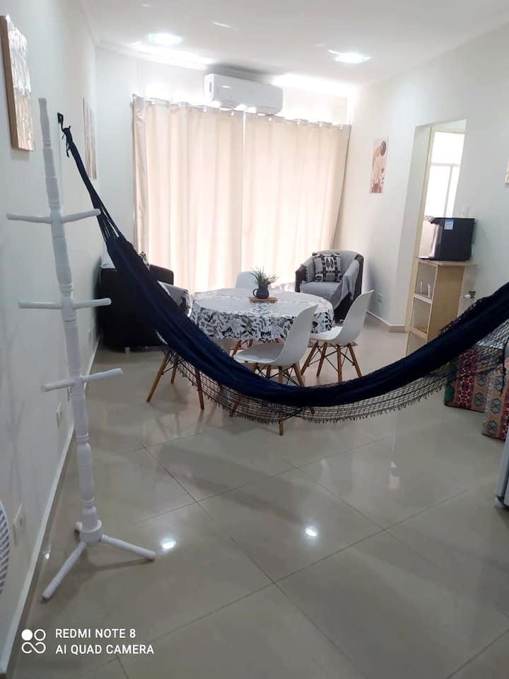 Apê Central Charmoso,completo E Com Ar - Ubatuba