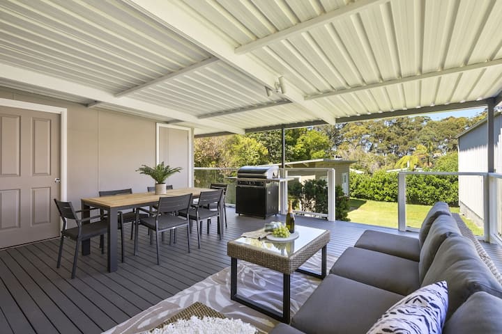 Quiet Basin View • Covered Deck • Walk To Water - Callala Bay