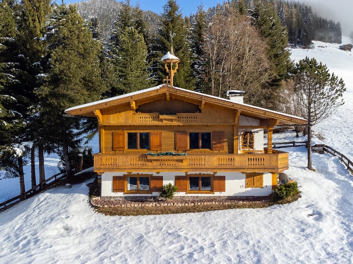 Isolated Rustic Chalet, Wildschönau - Alpbach