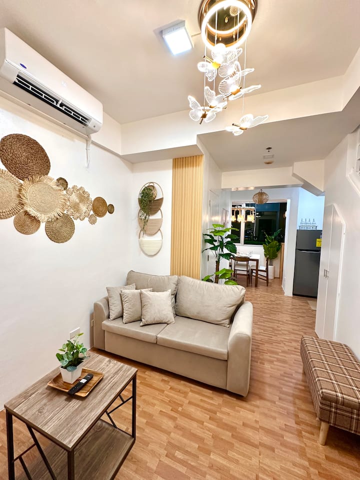 The Prime Loft Premier (Penthouse) - Taguig