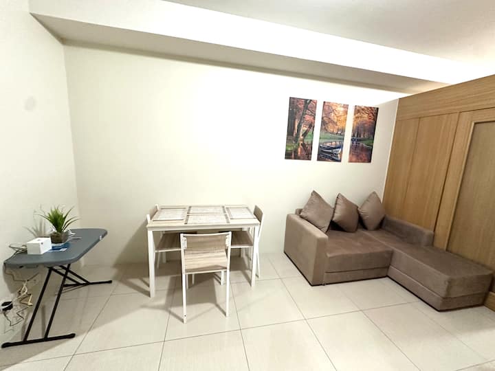 Dg's Place Walking Distance To Mall Of Asia - Manila