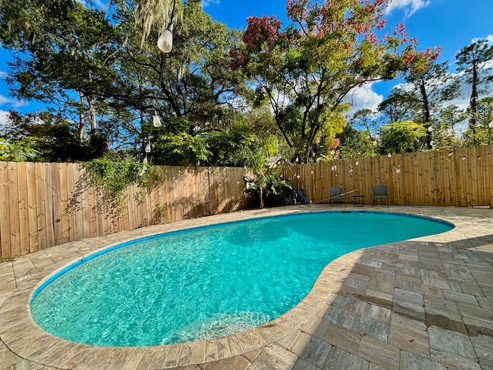 Private Modern Oasis With Lanai And Backyard - Jacksonville, FL