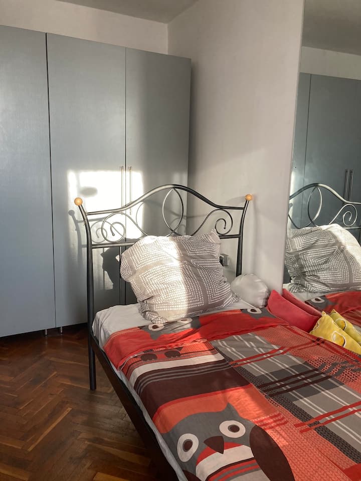 Cozy Room In Shared Apartment - 소피아