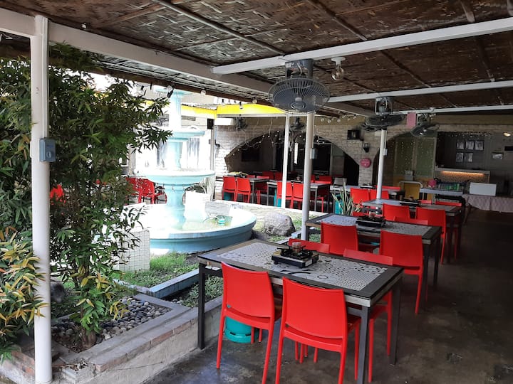 Hankki Grill. Affordable & Easy To Stay Room 205 - Dumaguete