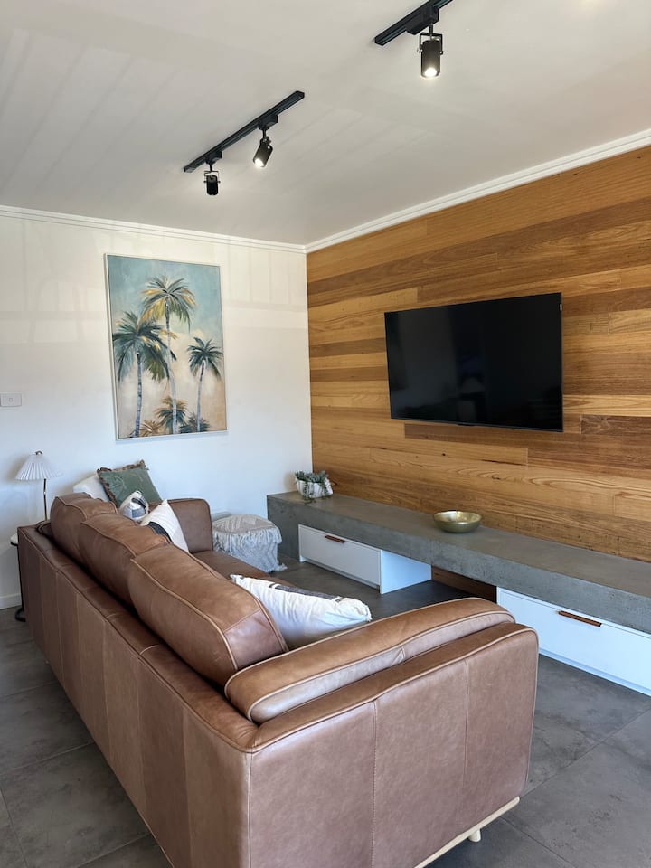 Jetty 2 Bedroom 2 Bath Seabreeze - Coffs Harbour