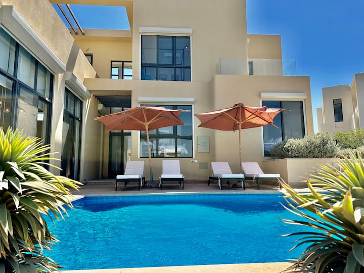 Luxury Villa 4 Bedrooms @Tawila With Heated Pool - Hurghada
