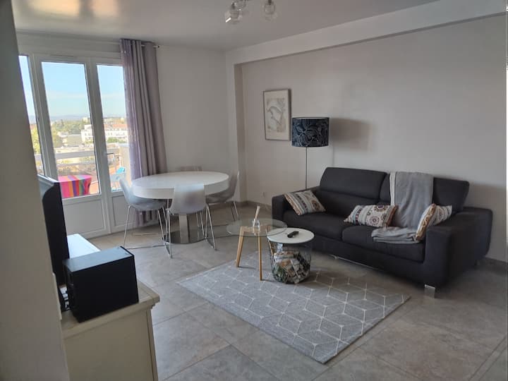 Logement Calme Et Lumineux - Sainte-Foy-lès-Lyon