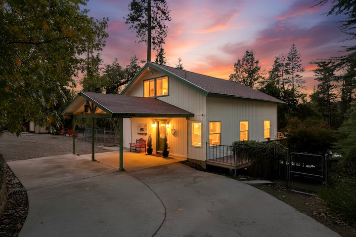 Bearfoot House-only 12 Mile To Southern Yosemite - Oakhurst, CA
