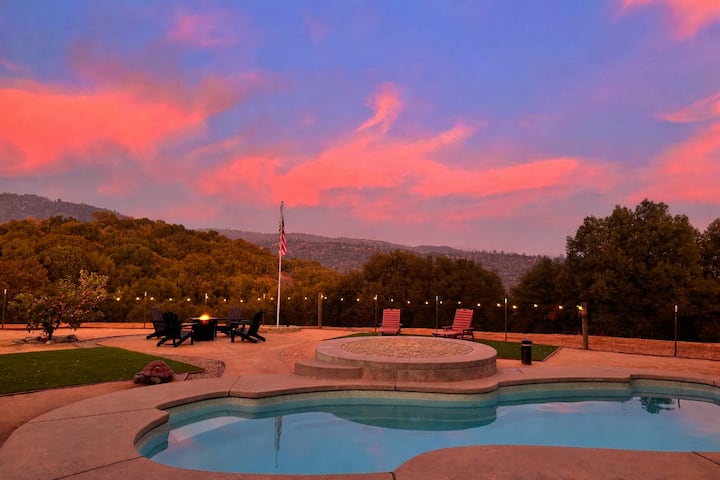 Scenic Views | Pool/spa, Gold Panning, Bocce & Bbq - Fish Camp, CA