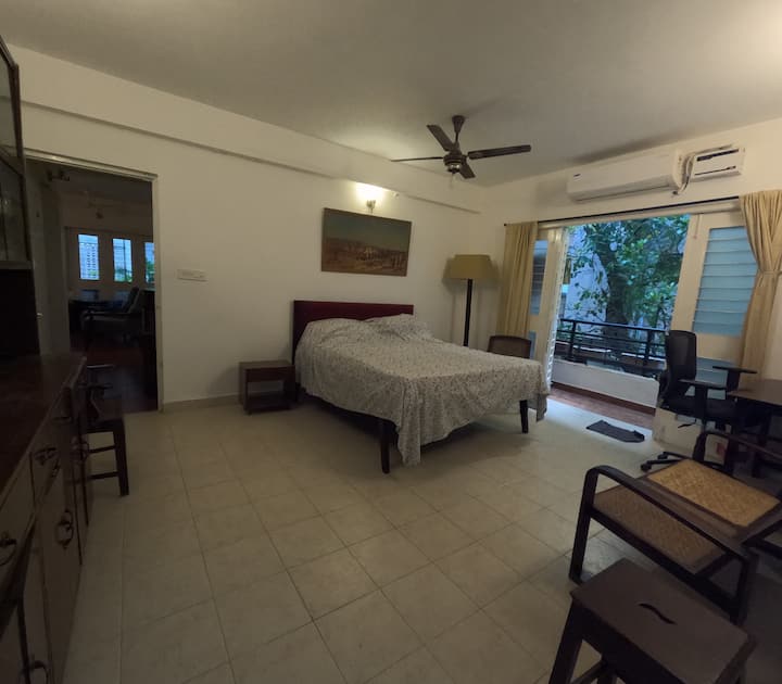 Private Room In A Shared 2bhk - Chennai