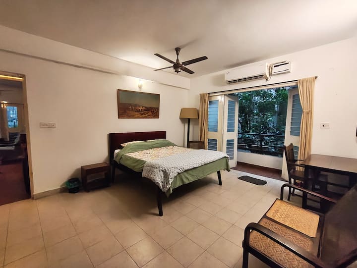 Private Room In A Shared 2bhk - Chennai