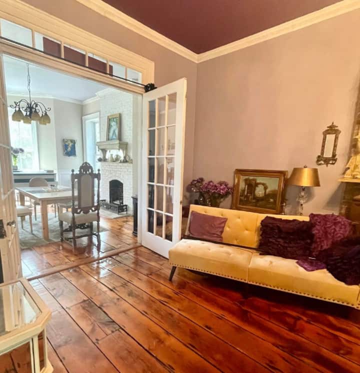 Smaller Room In Big House - Staten Island, NY