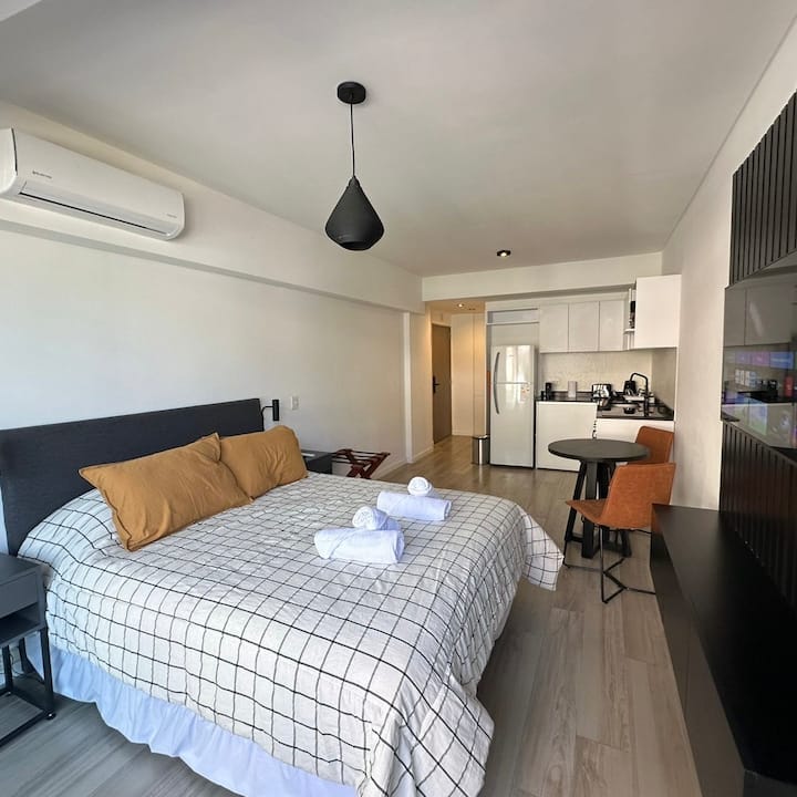 Studio Gorriti Uno, Super Cool - Buenos Aires