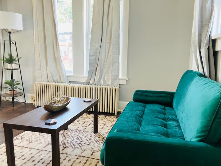 Charming 1 Bd 1 Bath Near Philly - Barrington, NJ