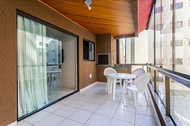 Apartamento Com 3 Dormitórios 40m Na Quadra Do Mar - Itapema