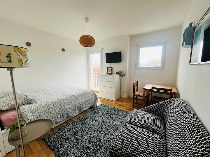 Studio Avec Parking Et Balcon - La Rochelle