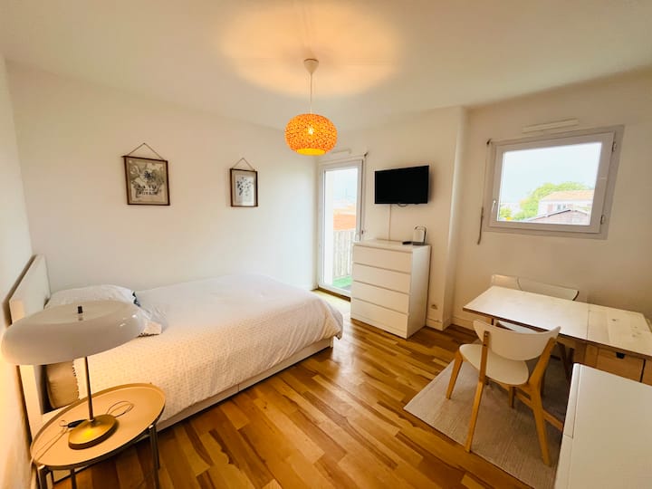 Studio Avec Parking Et Balcon - La Rochelle