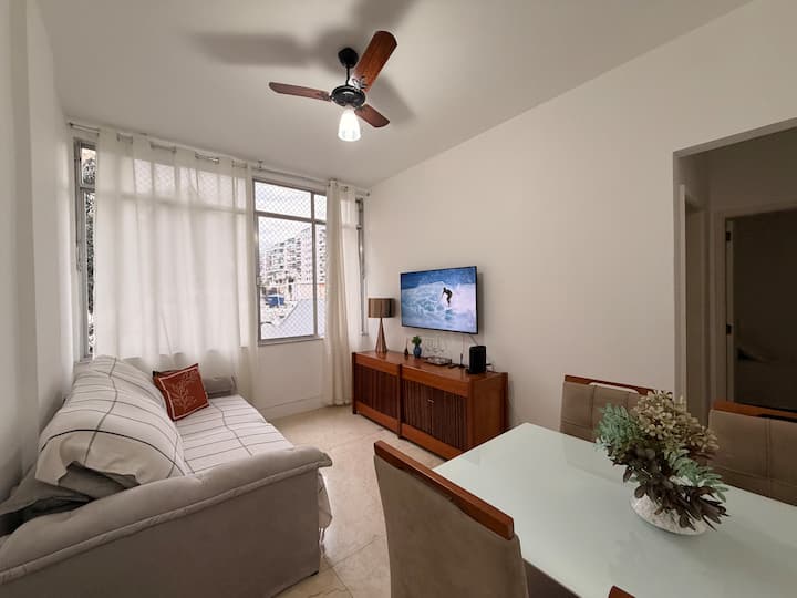 Property In São Clemente, Where The River Takes A Break, With Parking Space - Rio de Janeiro