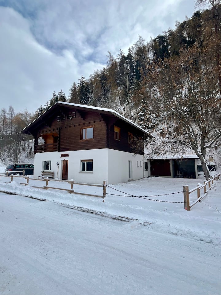 Chalet Charmant à La Tzoumaz/4 Vallées - Martigny