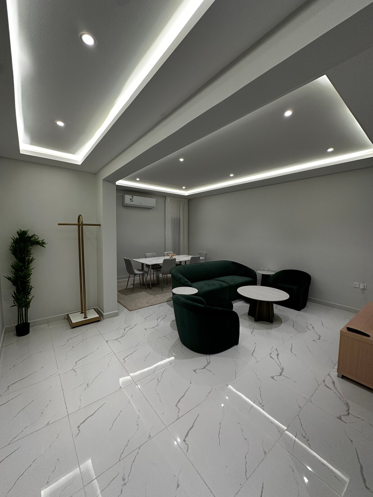 Apartamento moderno y espacioso en Al Muruj, Riad - Apartamentos en ...