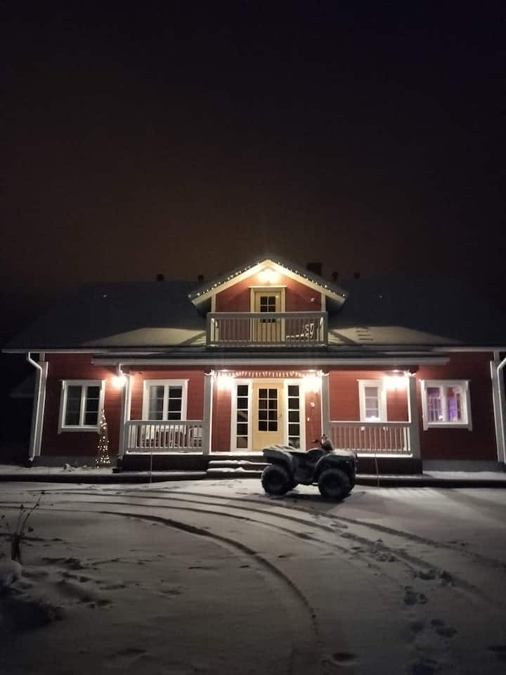 Villa Lehtoranta. Ripaus Luksusta Järven Rannalla. - Rovaniemi