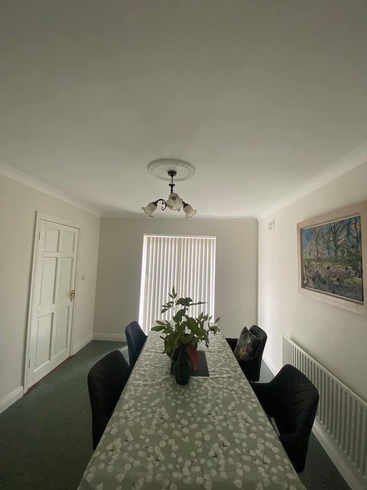 Large Double Room Castletroy - Limerick, Ireland