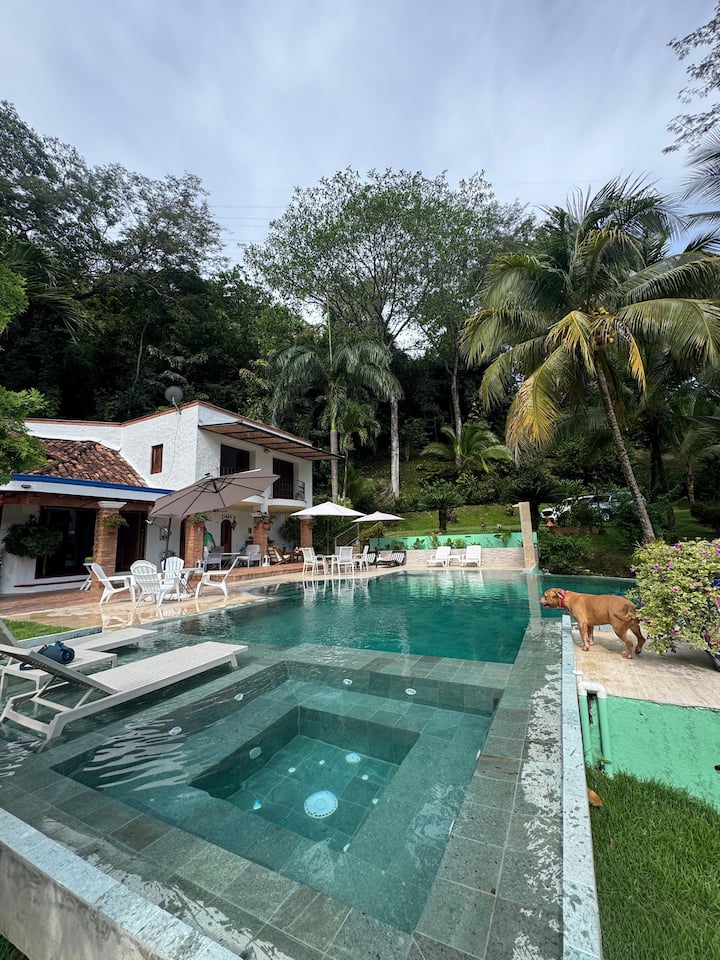 Finca En Bolombolo A 1:20 Minutos De Medellin - Salgar