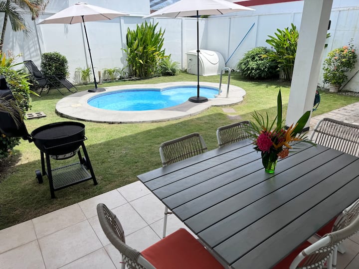 Casa De Playa + Piscina Privada - Esterillos Este