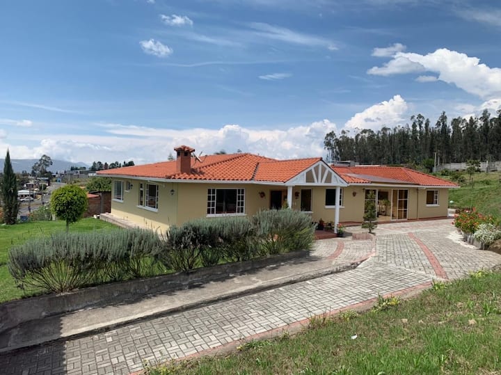 Hotel Las Hortencias - Quito