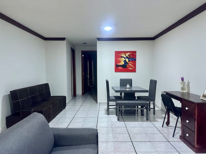 Casa Bonita Con Cochera - Uruapan