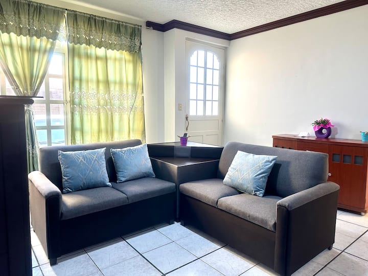 Casa Bonita Con Cochera - Uruapan