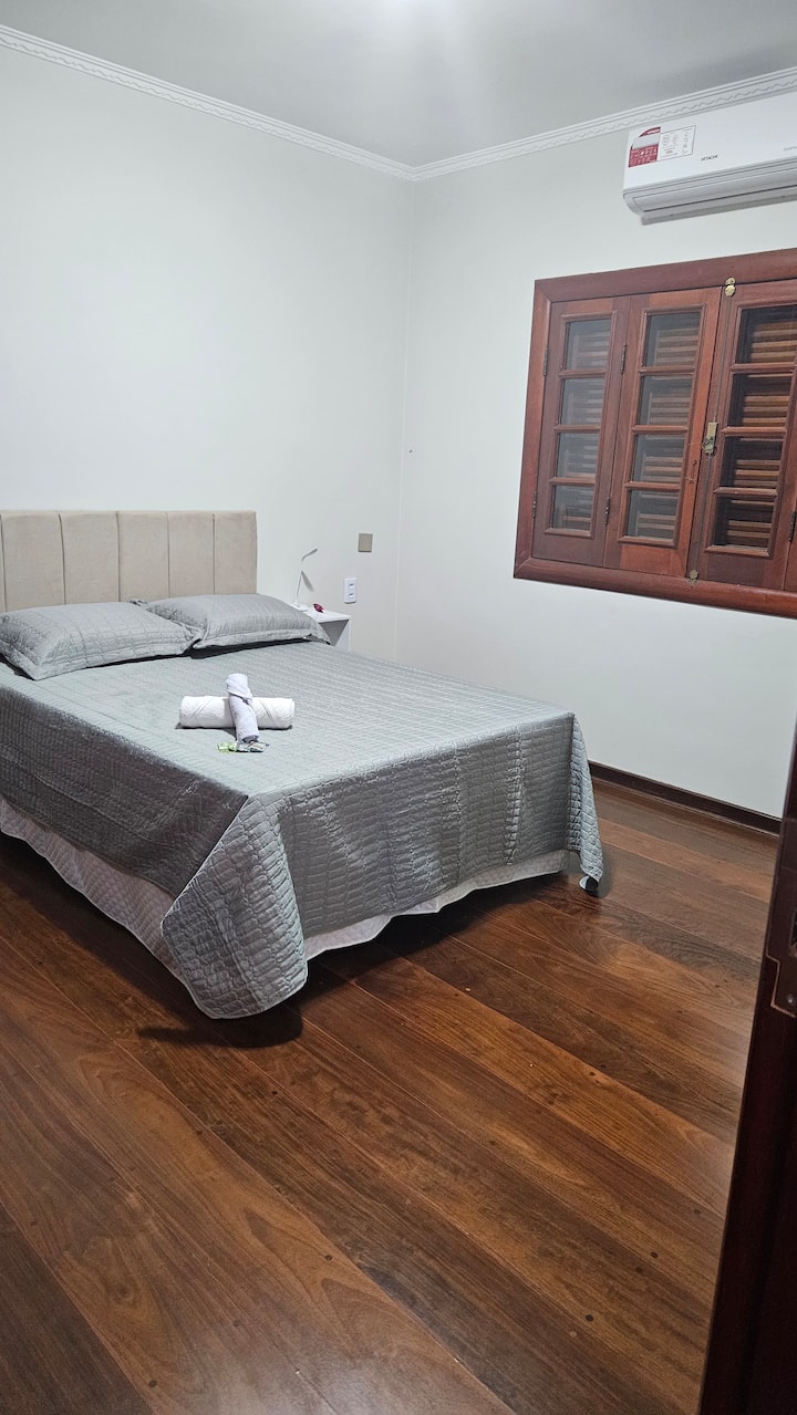 Rita Lee: Quarto C/ Ar Cond Wifi - Campinas