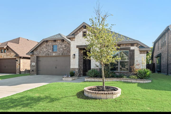 Private Room In Gp Home #2 - Arlington, TX
