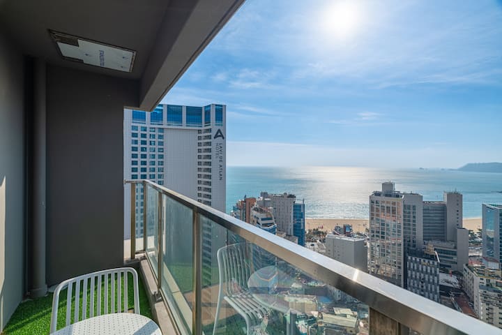 S1 3001#솔리드 프리미엄#파노라마30층오션뷰#4,5인전용#무료짐보관#ott#구남로핫플 - Busan