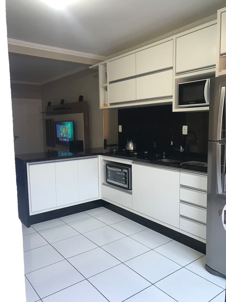 Apartamento 2 Quartos Na Praia Dos Ingleses - Florianópolis