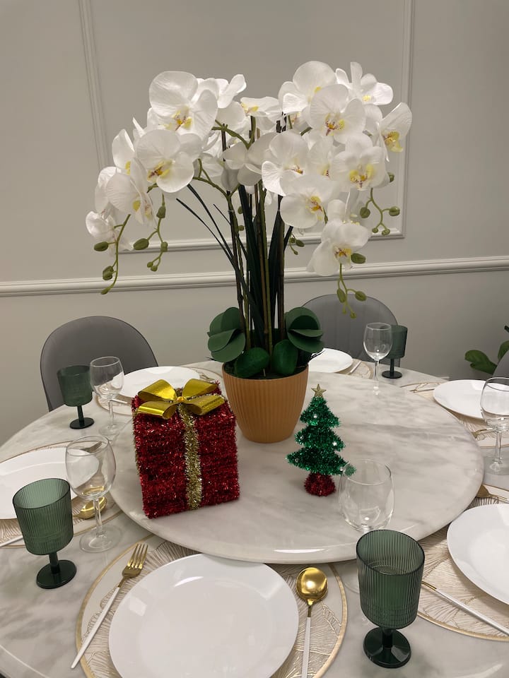 R&f Seine Region 4br Seaview Modern Luxury Grey - Woodlands